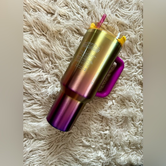 Starbucks | Other | Nwt Starbucks Stanley 224 Summer Sunset Gradient ...